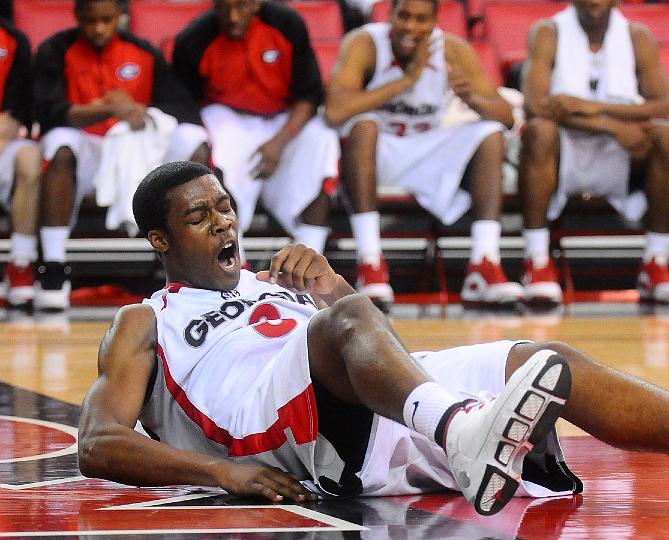 Dustin Ware to Weissenhorn - Latest Basketball News