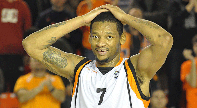 Mike Hall to Aries Trikalla - Latest Basketball News