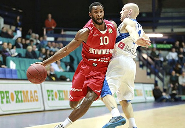 Kyle Fogg pens with Unicaja - Latest Basketball News