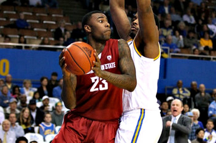 D.J. Shelton switches to Rilski - Latest Basketball News