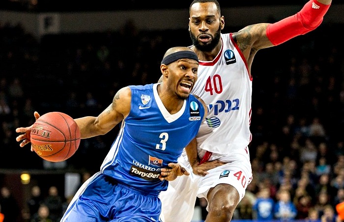 Daniel Ewing reunites with Neptunas - Latest Basketball News