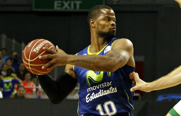 Omar-Sharif Cook extends with Estudiantes - Court Side Newspaper