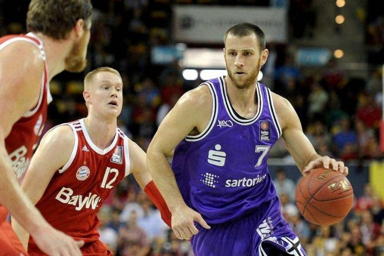 Alex Ruoff lands with Joventut - Court Side Newspaper