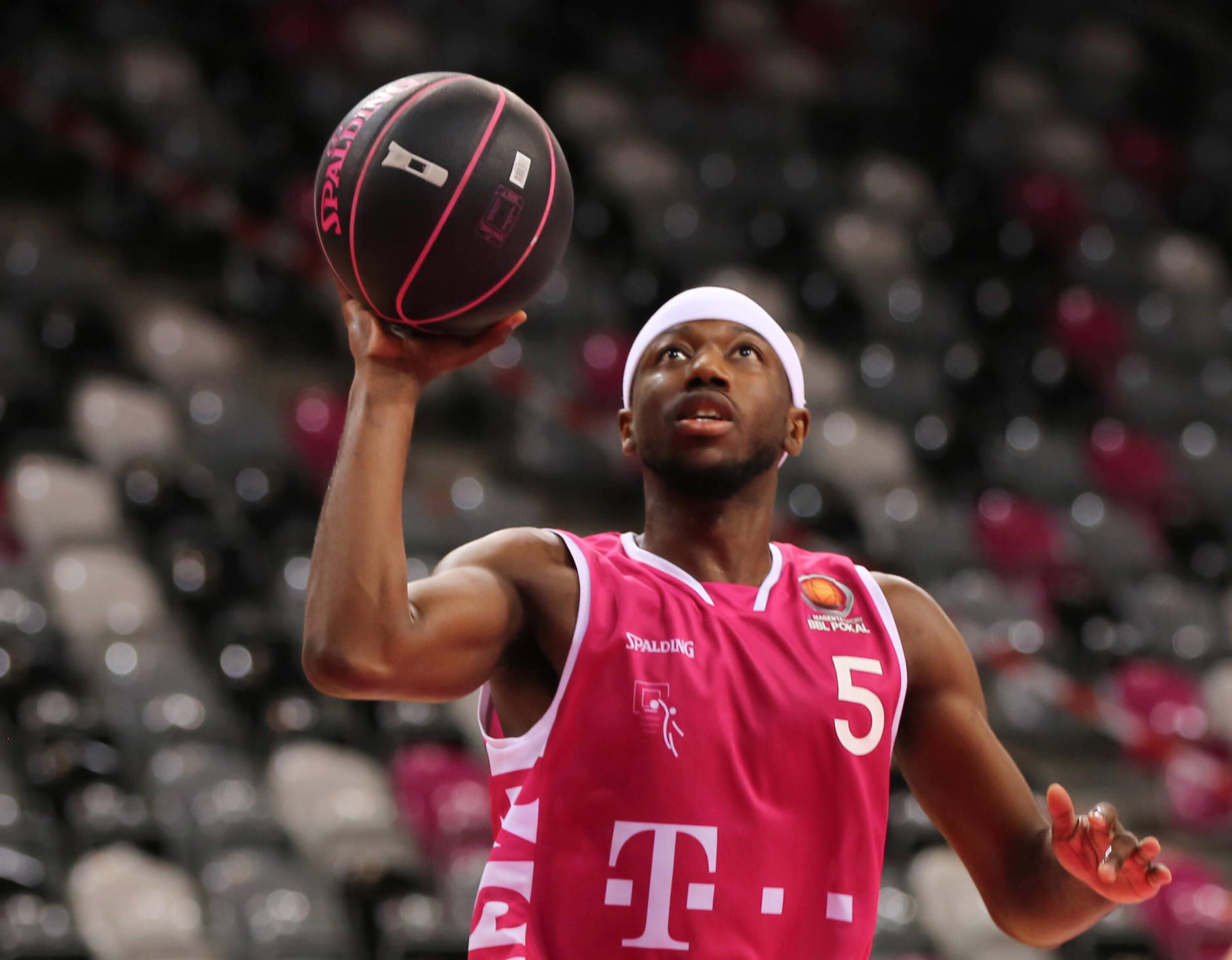 Josh Hagins tabbed by Iraklis - Latest Basketball News