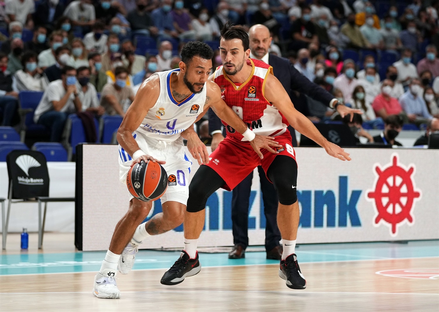 All home teams win in 3rd Euroleague round - Latest Basketball News